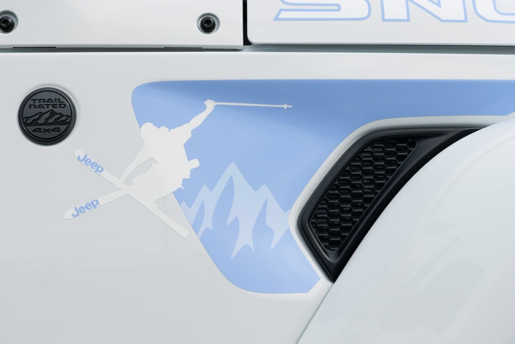 ジープ 限定車 「Jeep® Wrangler Snow Trace」を発売 | Stellantis ジャパン株式会社